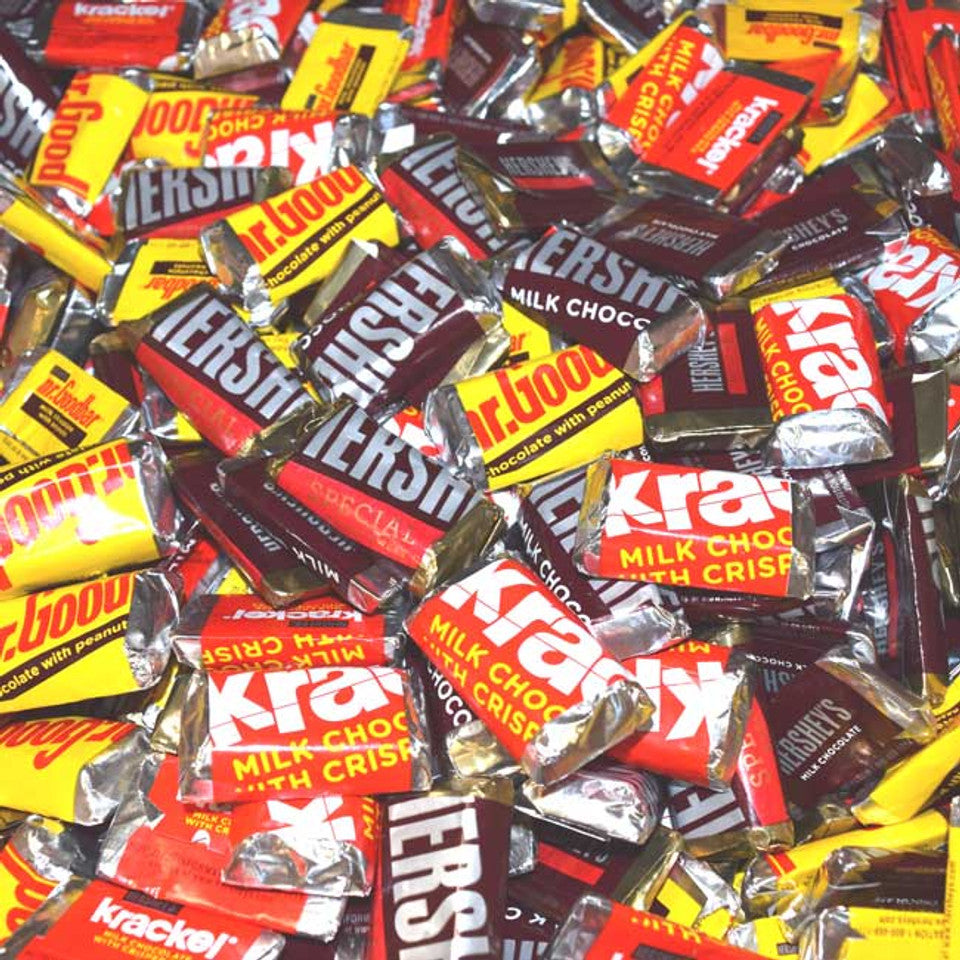 The History of Halloween Candy & The Magic of Fun Size Bars – Blair ...